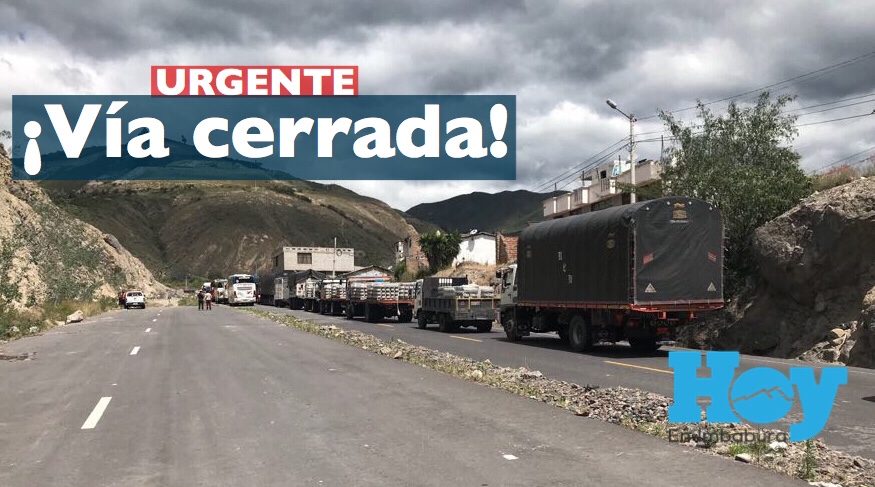 La manifestación cierra en su totalidad la E35 en el sector de ...